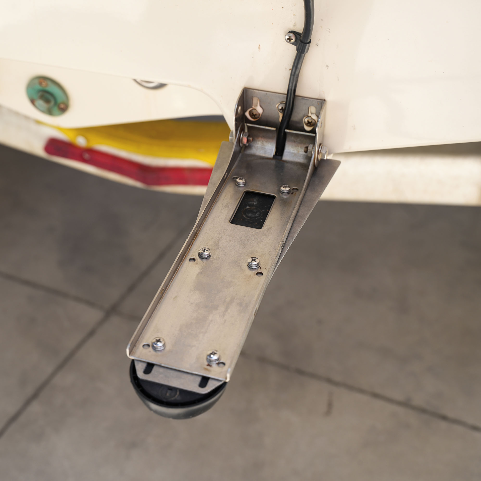 Lowrance Transducer Spray Deflector - Rooster Rooter - BerleyPro