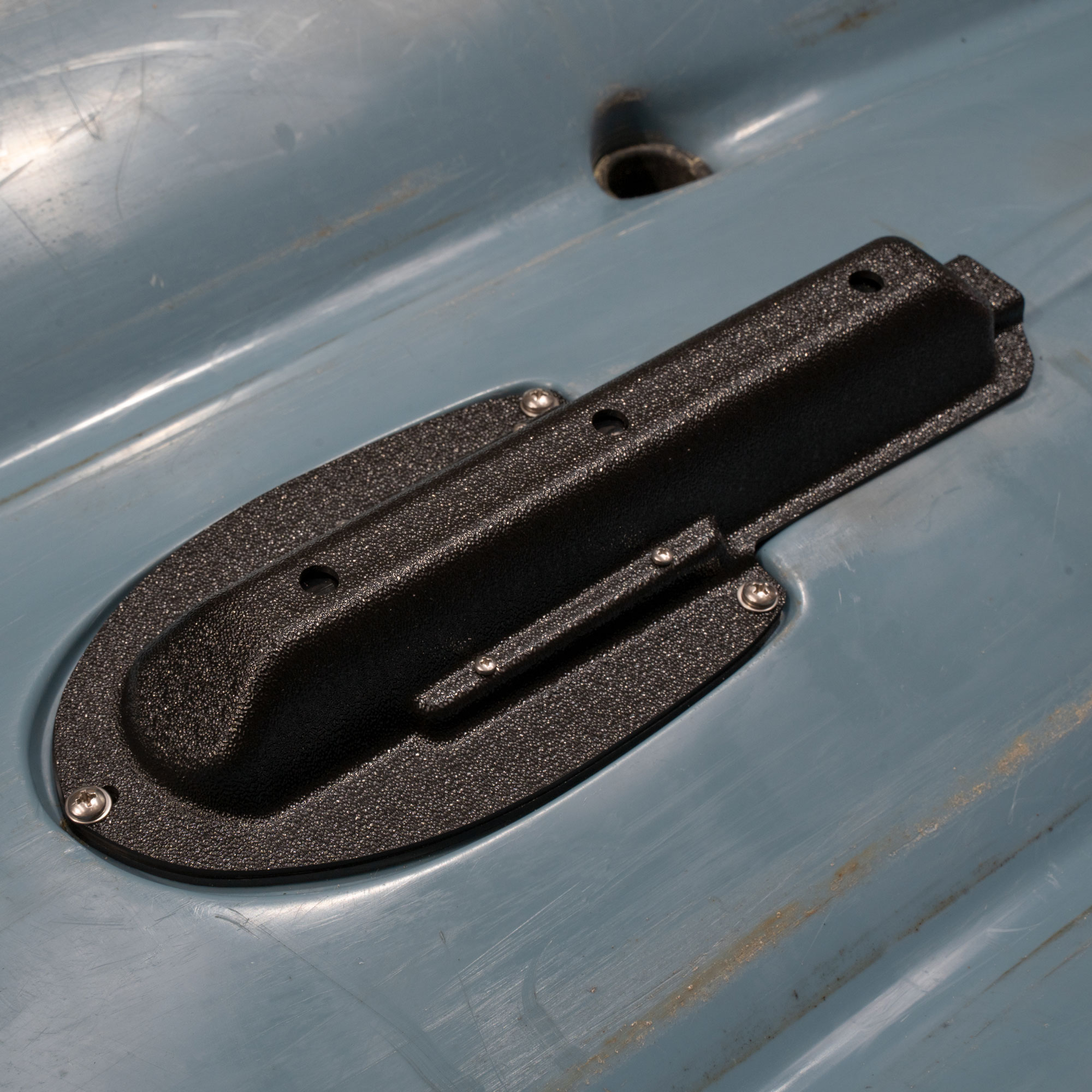 Lowrance EAGLE Triple Shot Ready Transducer Mount | BerleyPro