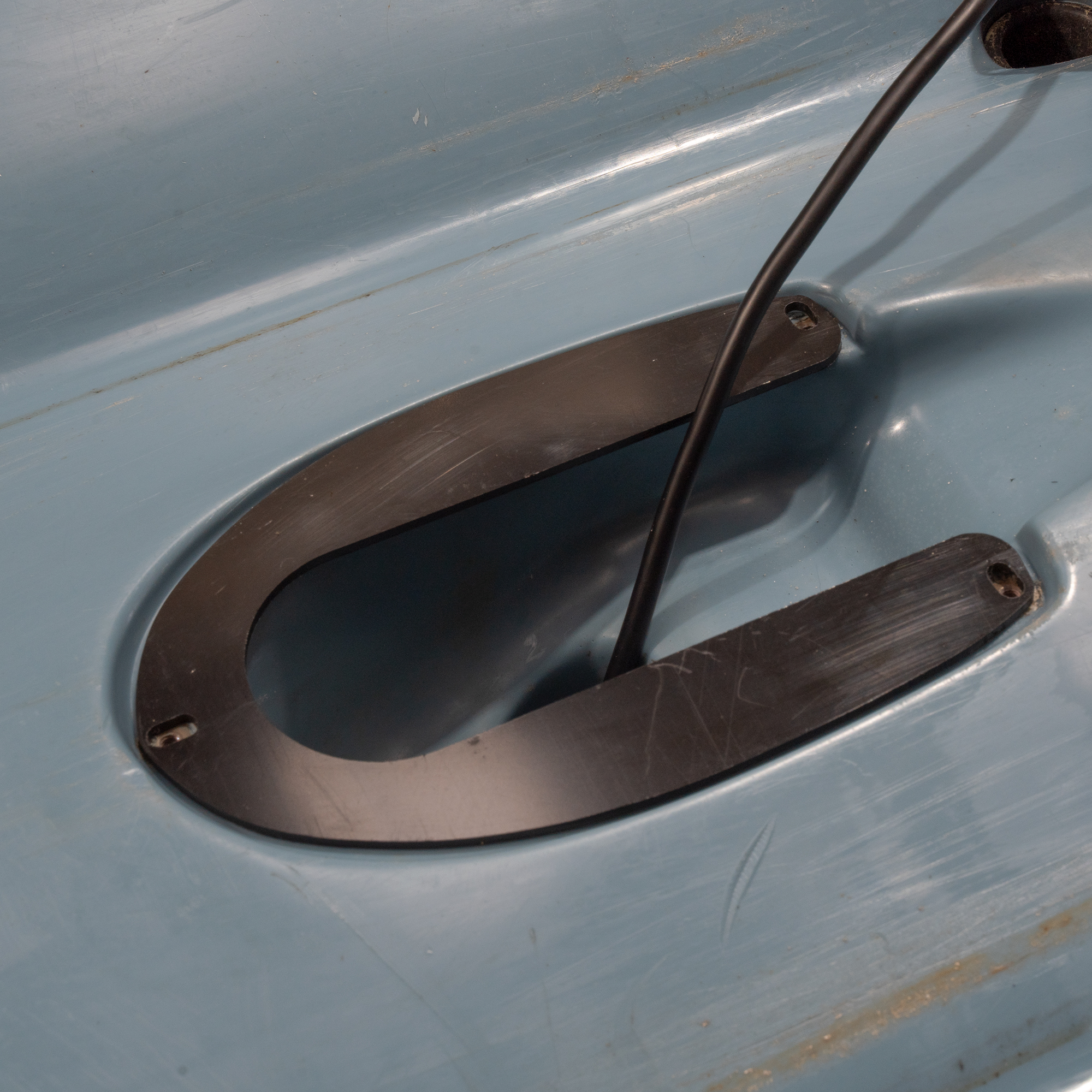 Lowrance Eagle Triple Shot Ready Transducer Mount for Hobie ...