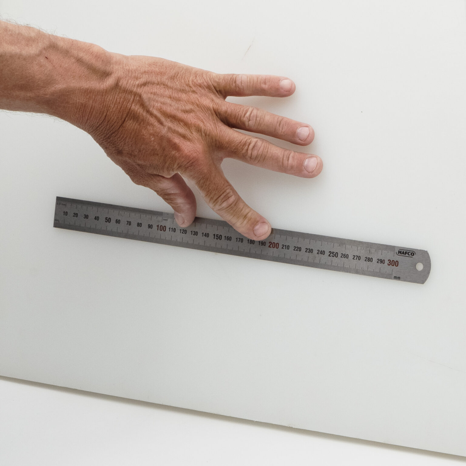 Fitting a Tool Bro Utilising Silicone | BerleyPro